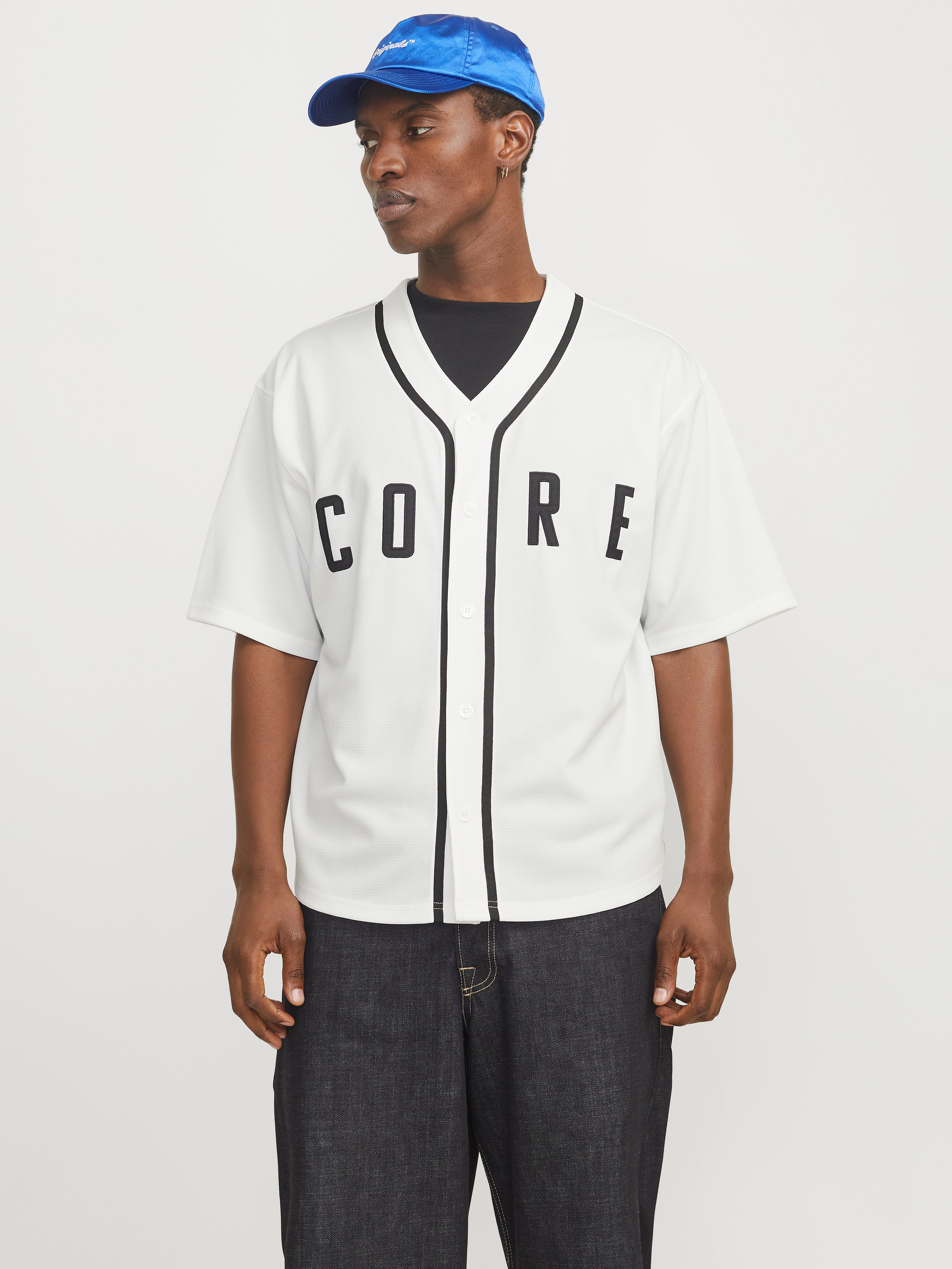 Trendy & Essential Clothing for Men | JACK & JONES Canada