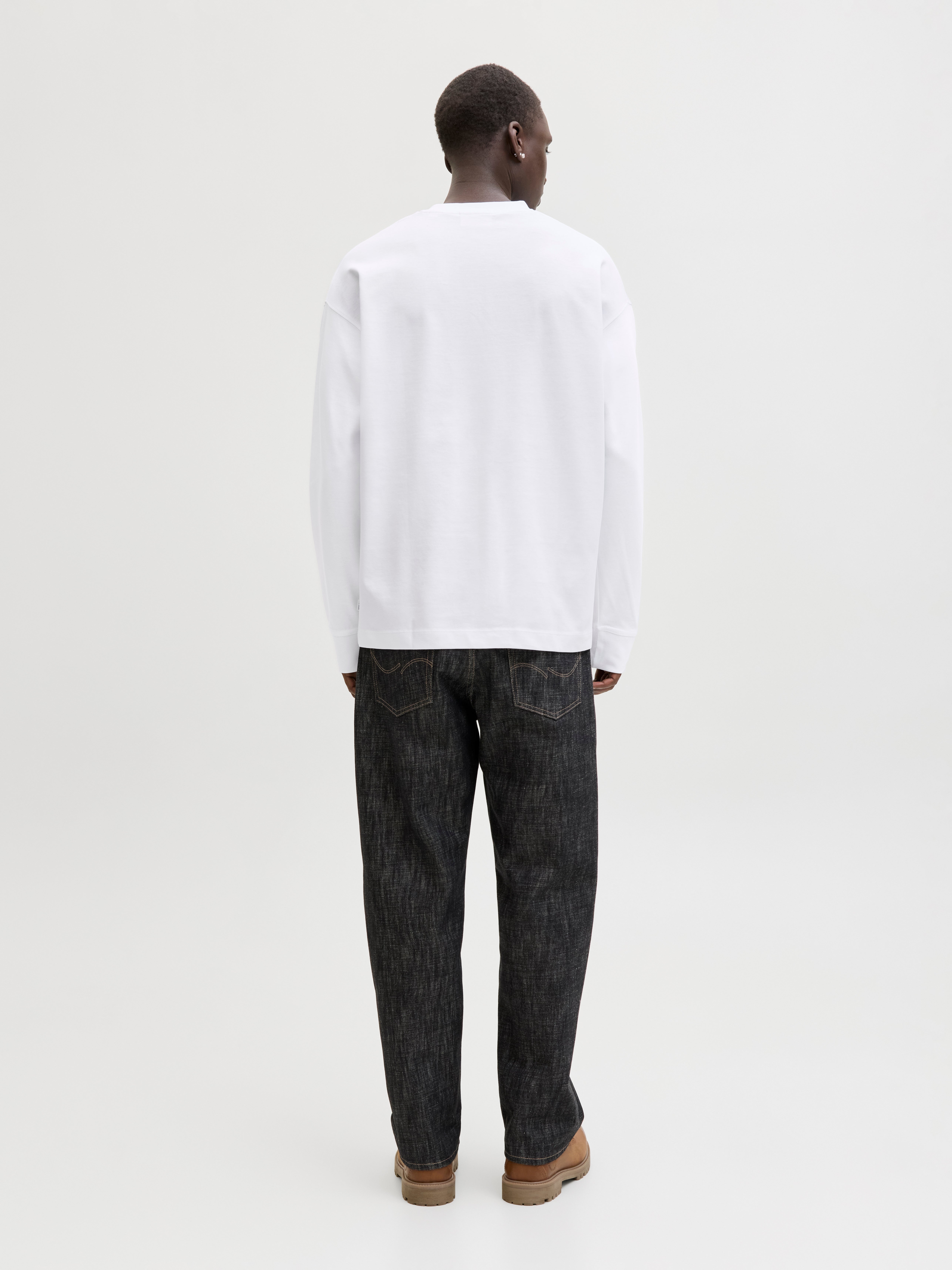 Loose Fit T-Shirt | White | Jack & Jones®